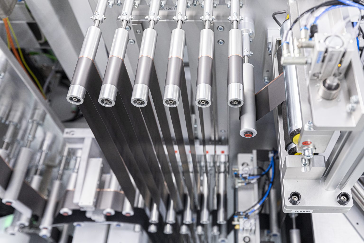 Innovative battery winding system from Fraunhofer IPA and acp systems ...